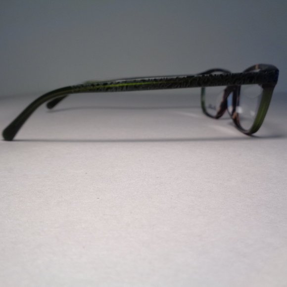 Diane Von Furstenberg | Accessories | Diane Von Furstenberg Dvf522 ...